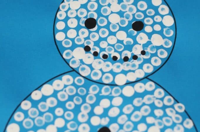 Snowman Q-Tip Painting Craft (Uses FREE Template) - Crafts on Sea