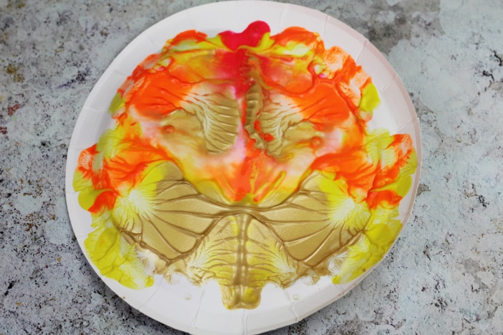Paint Splat Paper Plate Butterfly Craft - Crafts on Sea