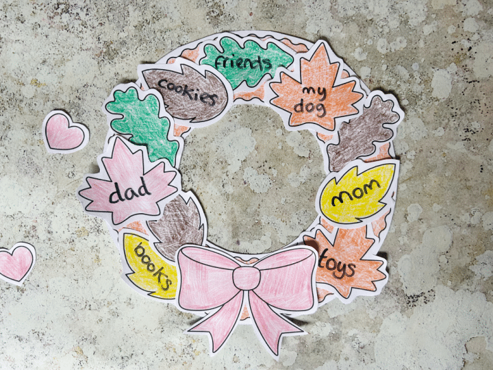 Thankful Wreath Craft (FREE Printable Thanksgiving Activity) - Crafts ...