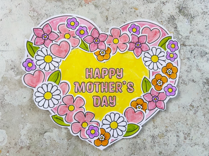 Mother’s Day Wreath Craft for Kids (Free Printable Template) - Crafts ...